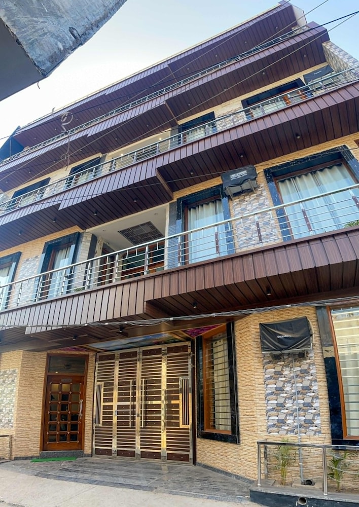 Hotel Paradise - Chandigarh - Chandigarh