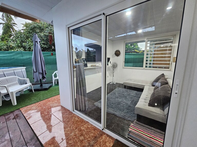 Large House 5 Minutes From The Mythical Teahupoo Wave. Ideal For Families - Tahiti