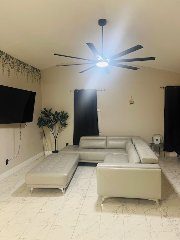 The Secret Garden Games Getaway 4 Bedroom Home - Orlando