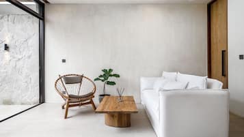 Villa Deluxe, 1 cama king-size, piscina privativa, vista para a piscina | Sala de estar