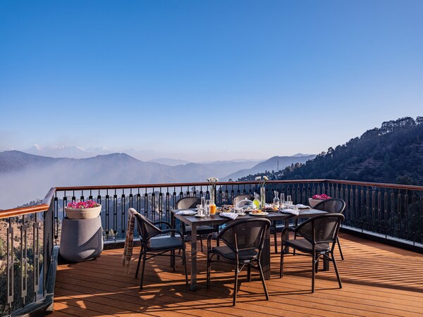 Amaraya By Larisa Nainital - Naukuchia Taal