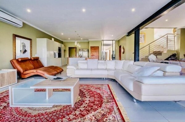 Lake Villa Hartebees - Hartbeespoort