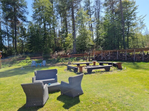 World Lodge With Unique, City-inspired Rooms, Located By The Forest - Basse-Saxe