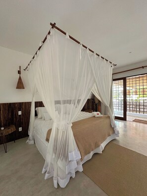Casa Clássica, lanai (alpendre havaiano), vista para o jardim | 7 quartos, ferro/tábua de engomar, Wi-fi grátis 