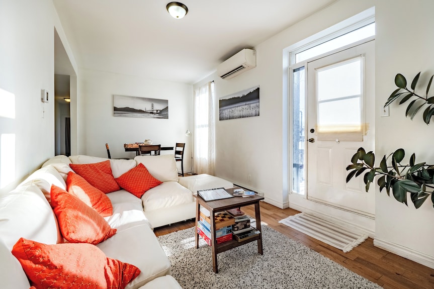 Appart Roomy/plateau-mont-royal - Laval, Quebec, Canadà