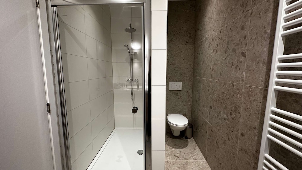 Luxury 1br Near Fashion District By Oneluxstay - Antwerpen