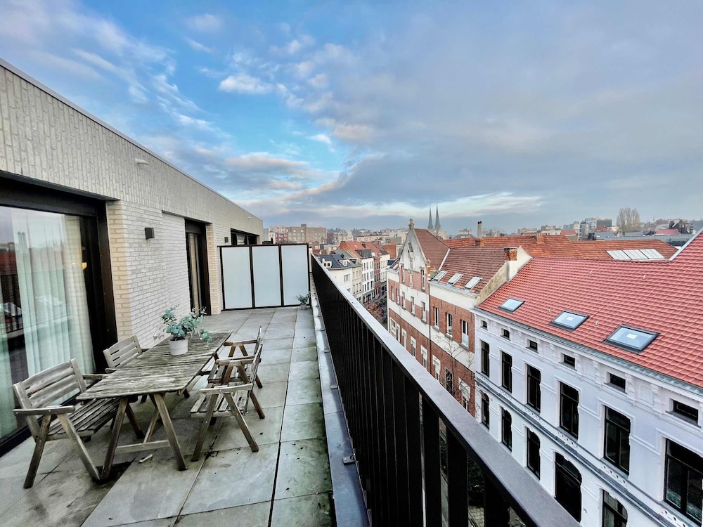 Modern 1br Near Diamond District By Oneluxstay - Anvers