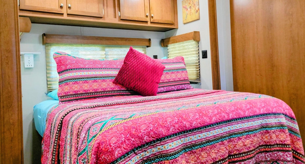 Romance Glamping | Pup Paradise | Near River | Ada - 德克薩斯