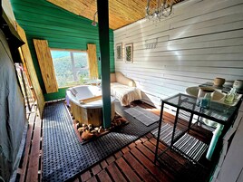 Barraca superluxo, vista para a montanha | Banheiro | Chuveiro/banheira combinados, banheira de hidromassagem