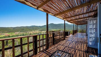 Quarto casal, vista para a montanha | Terraço/pátio