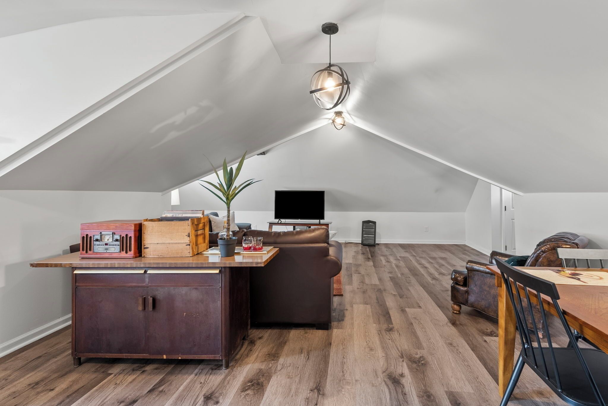 Bourbon Trail - Loft In Downtown Lexington - Lexington, KY