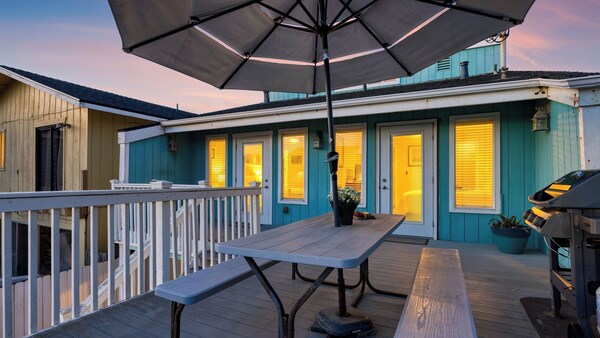 Steps To Beach W/ Patio+deck Foosball Happy Bottom Beach House By Avantstay - Grover Beach, CA