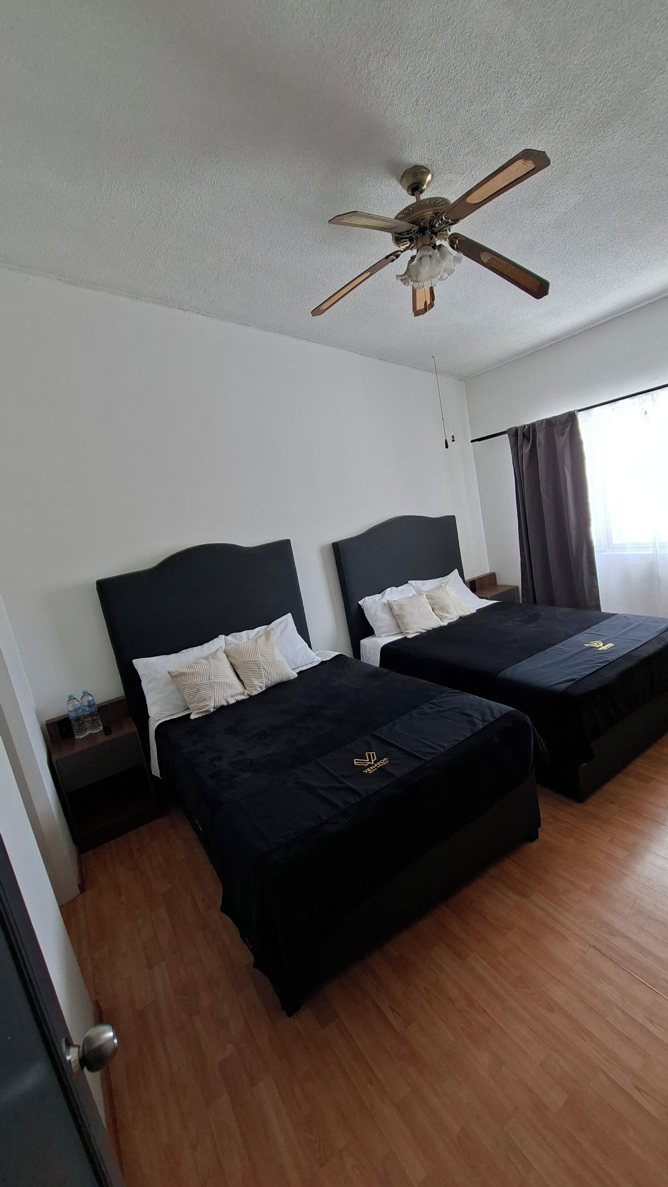 Quarto Duplo Comfort | Wi-fi grátis, roupa de cama fornecida 