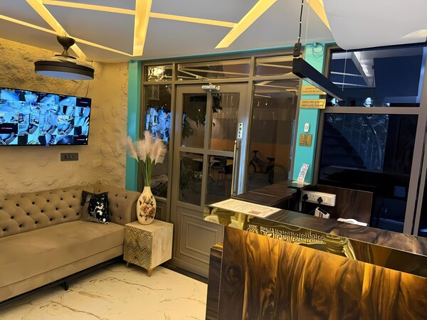 Lg Signature Suites Kalyan Nagar - Bangalore