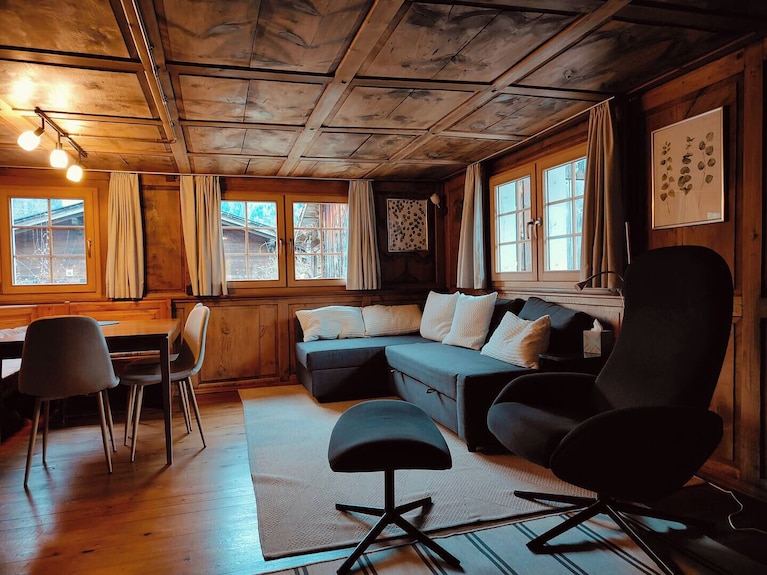 Walser Chalet - Cozy, Gently Renovated Half Of The House, Quiet And Central - Canton des Grisons