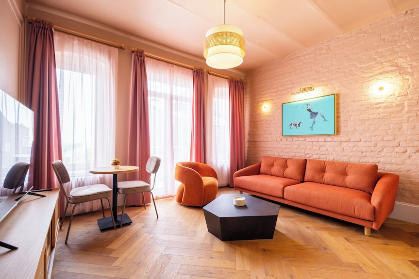 New Residence With Balcony & Stunning View In Galata - Beyoğlu