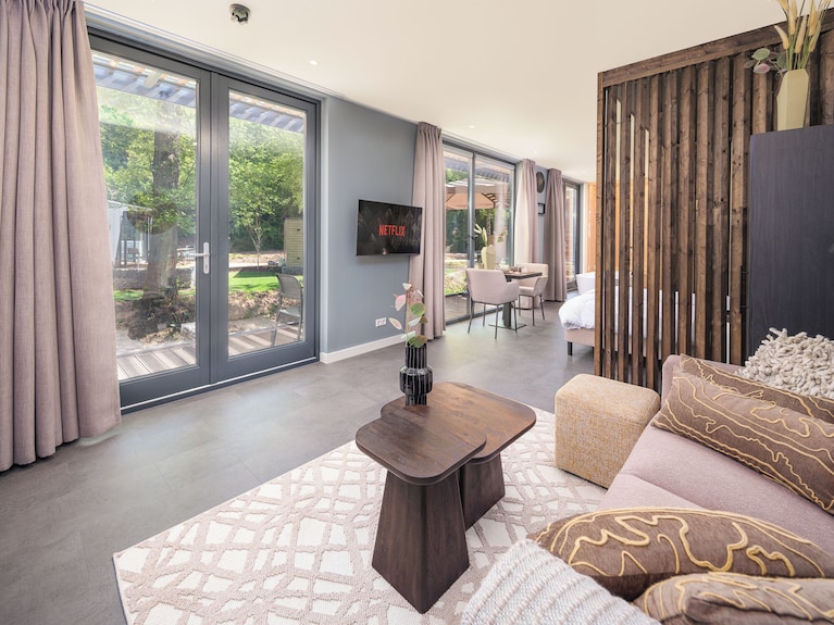 Luxury And Relaxation In A Modern Design - Vianden