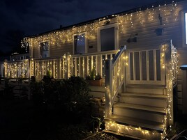 Loft, 3 quartos, para fumantes, sacada | Detalhe da fachada