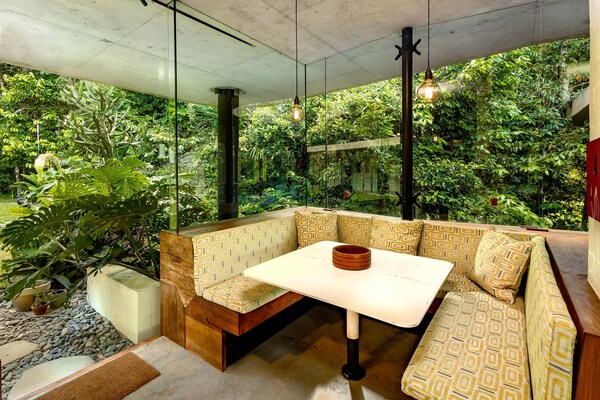 The Planchonella House - Eco Stay De Luxe - Cairns