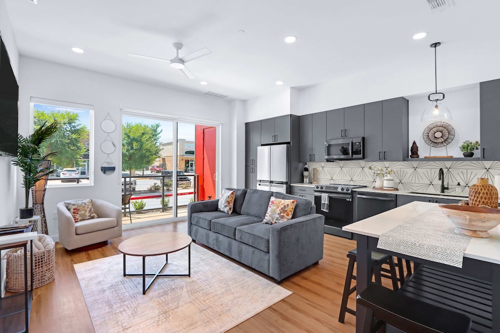 Relax In A Luxe Resort-style Condo - New Braunfels, TX