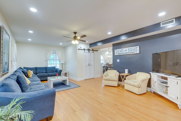 < 1/2 Mi To Boardwalk: Roomy Wildwood Retreat! - Wildwood, NJ