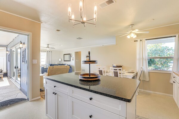 4 Mi To Historic Dtwn Venice: Home W/ Heated Pool! - Venice, FL