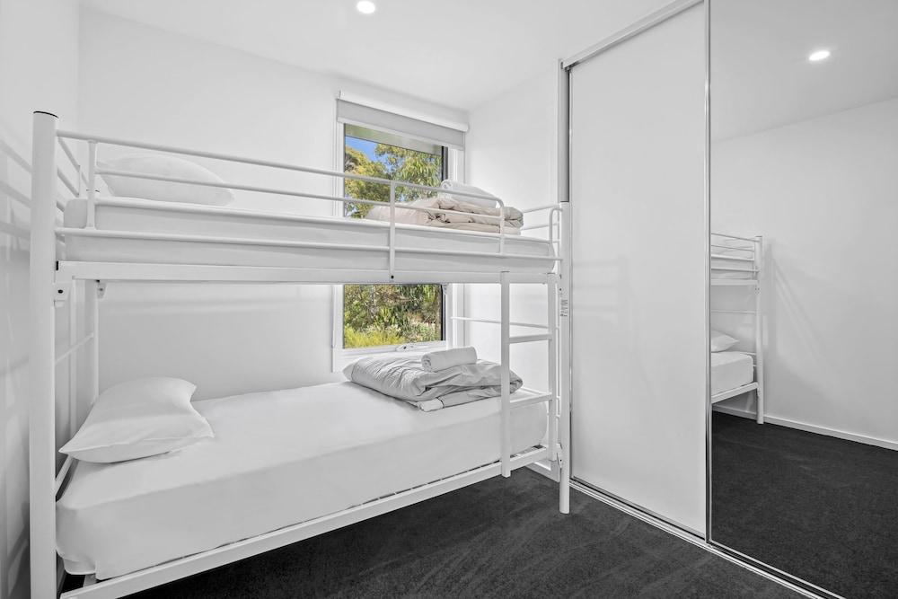 Anglesea Golf Club I Stay & Play! 18 Holes + Cart - Anglesea | Vrbo