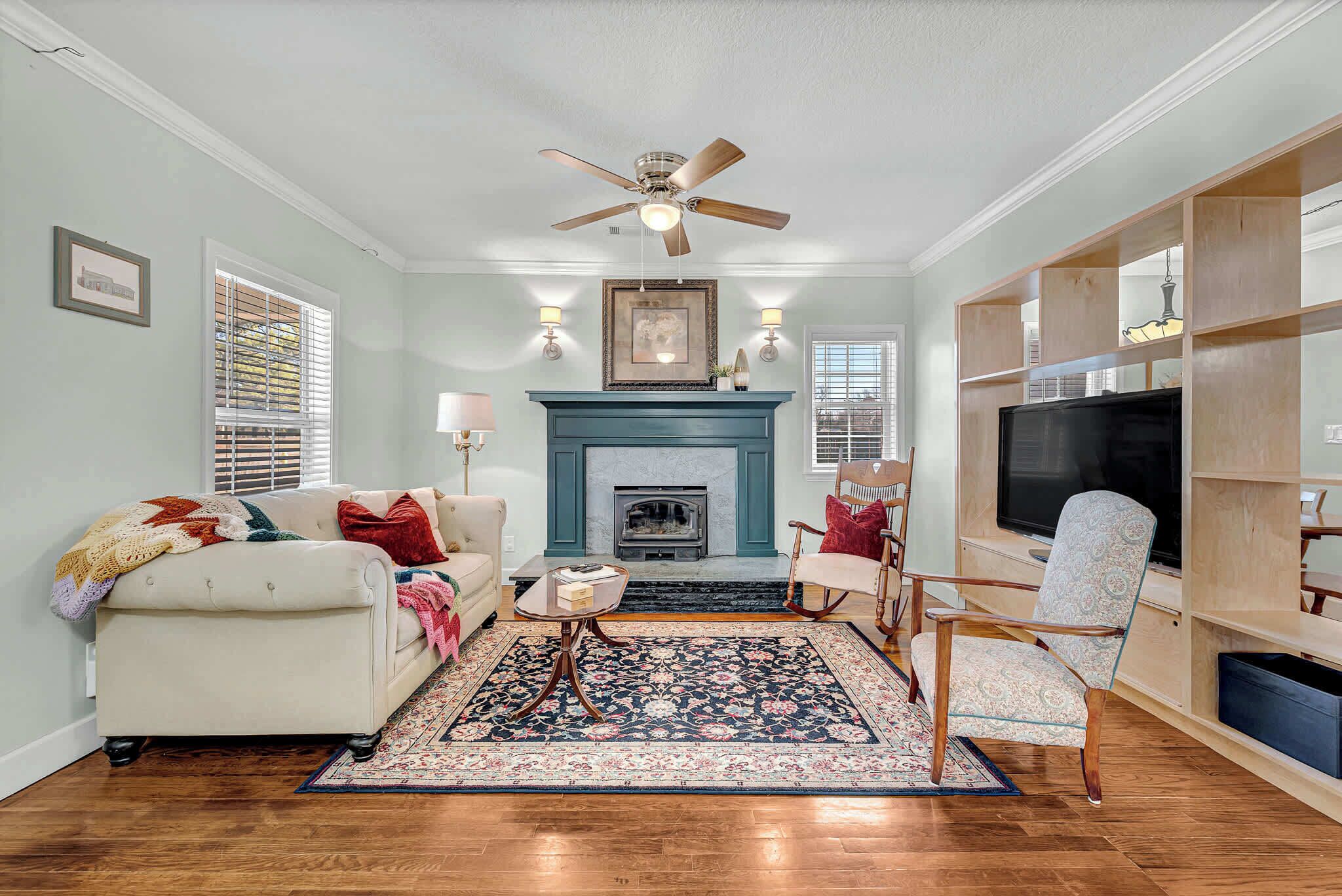 University Place, Family Stay, Practically On Campus - Siloam Springs, AR