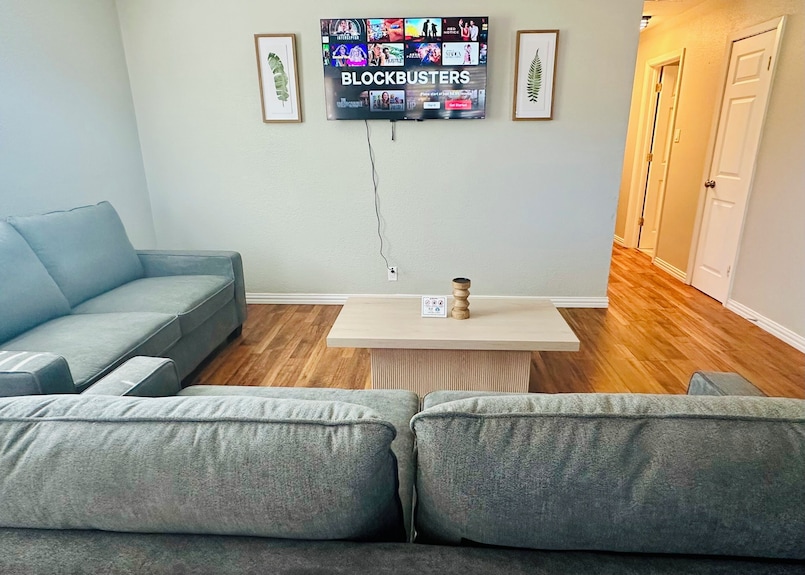 Charming 3-bedroom House With Ac And Wifi Near At&t Stadium - Arlington, TX