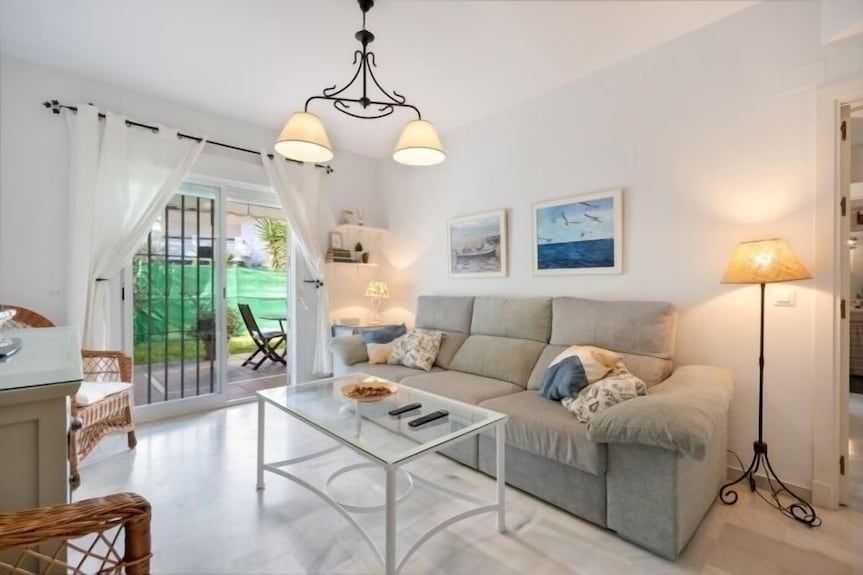 El Paraíso Del Golf Free Parking By Staycare - スペイン ロタ