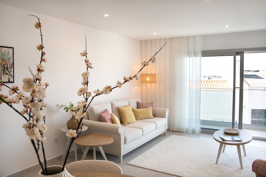 Varanda Da Muralha - By Sch - Nazaré