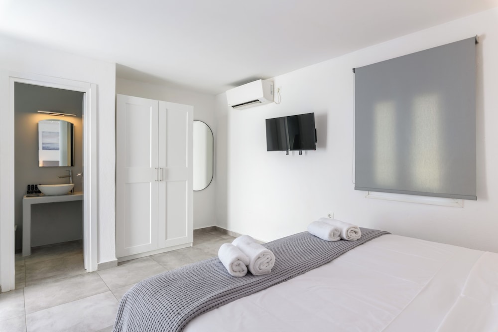 Eleven Keys Mykonos Suites - Mykonos