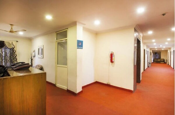 Hotel Royal Inn - Hyderabad