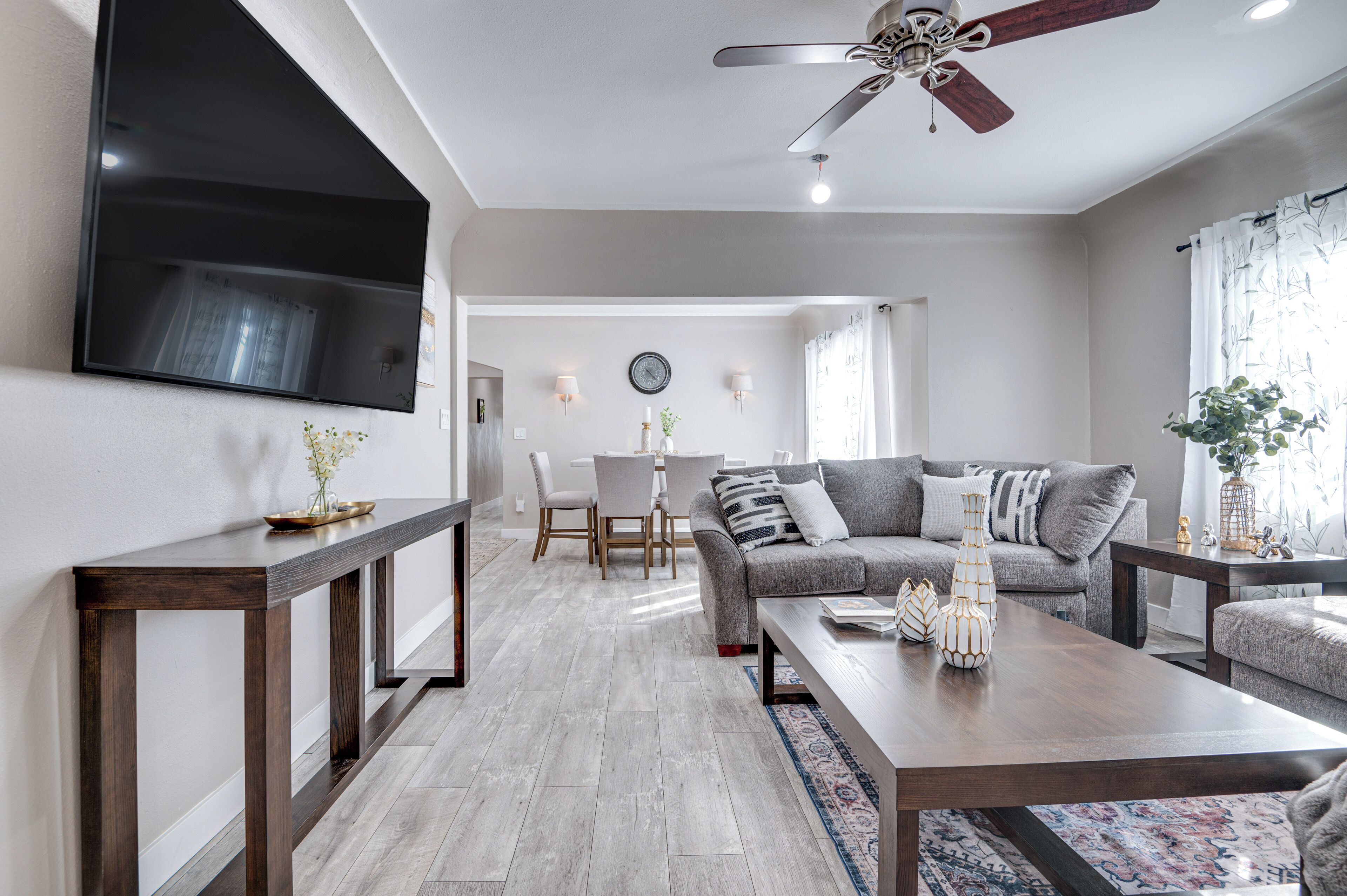 7 Mi To Downtown: East Los Angeles Apartment - Rosemead, CA