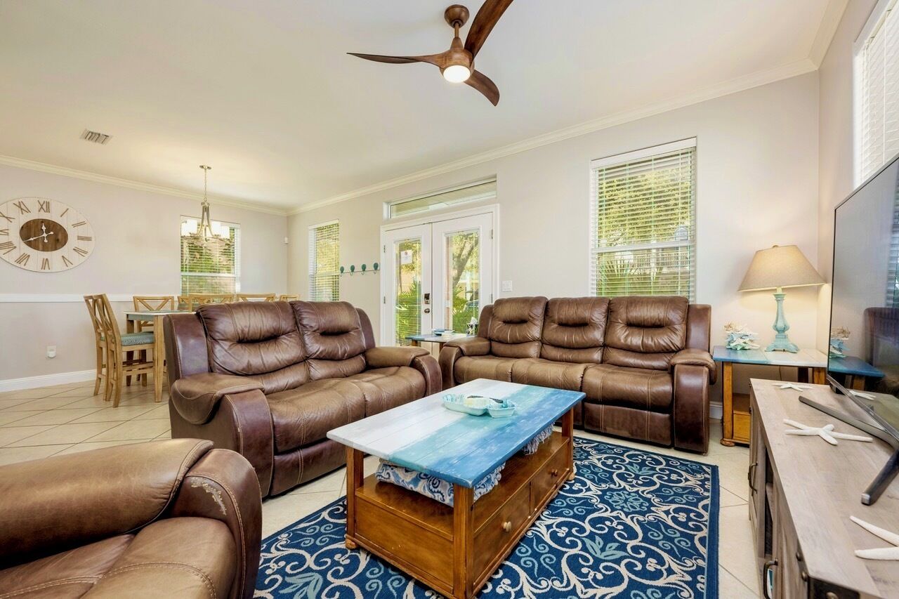 Arcades-walk2beach-resort Pool-stocked Kitchen - Destin, FL