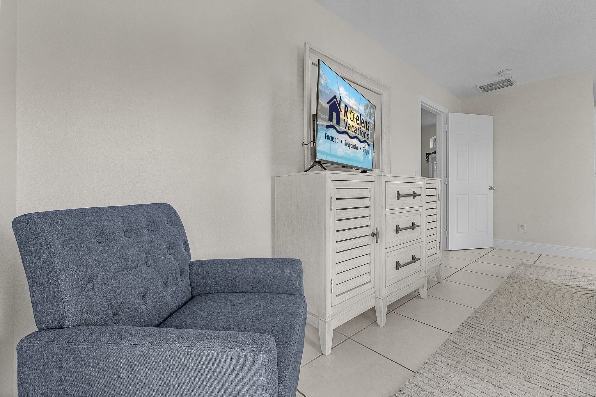 Heated Pool, Hot Tub, Grill, Lanai Dining & More - Villa Simply Blessed - Roelens - Fort Myers, FL