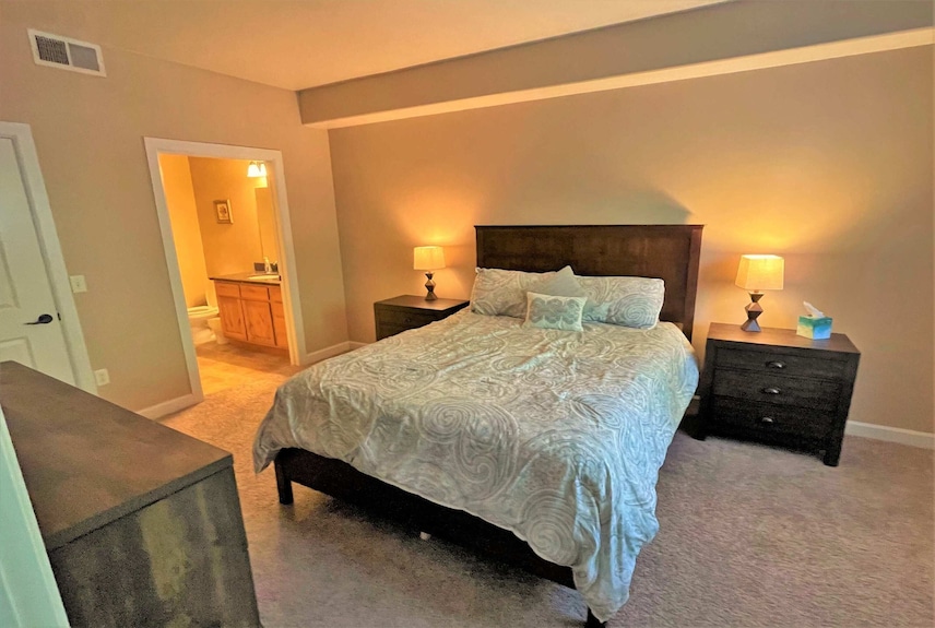 3-bedroom Luxury Condo In The Heart Of The City - Salt Lake City Airport (SLC)