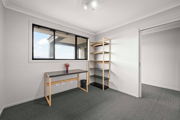 4 Bedroom House - Gorgeous View - Hobart