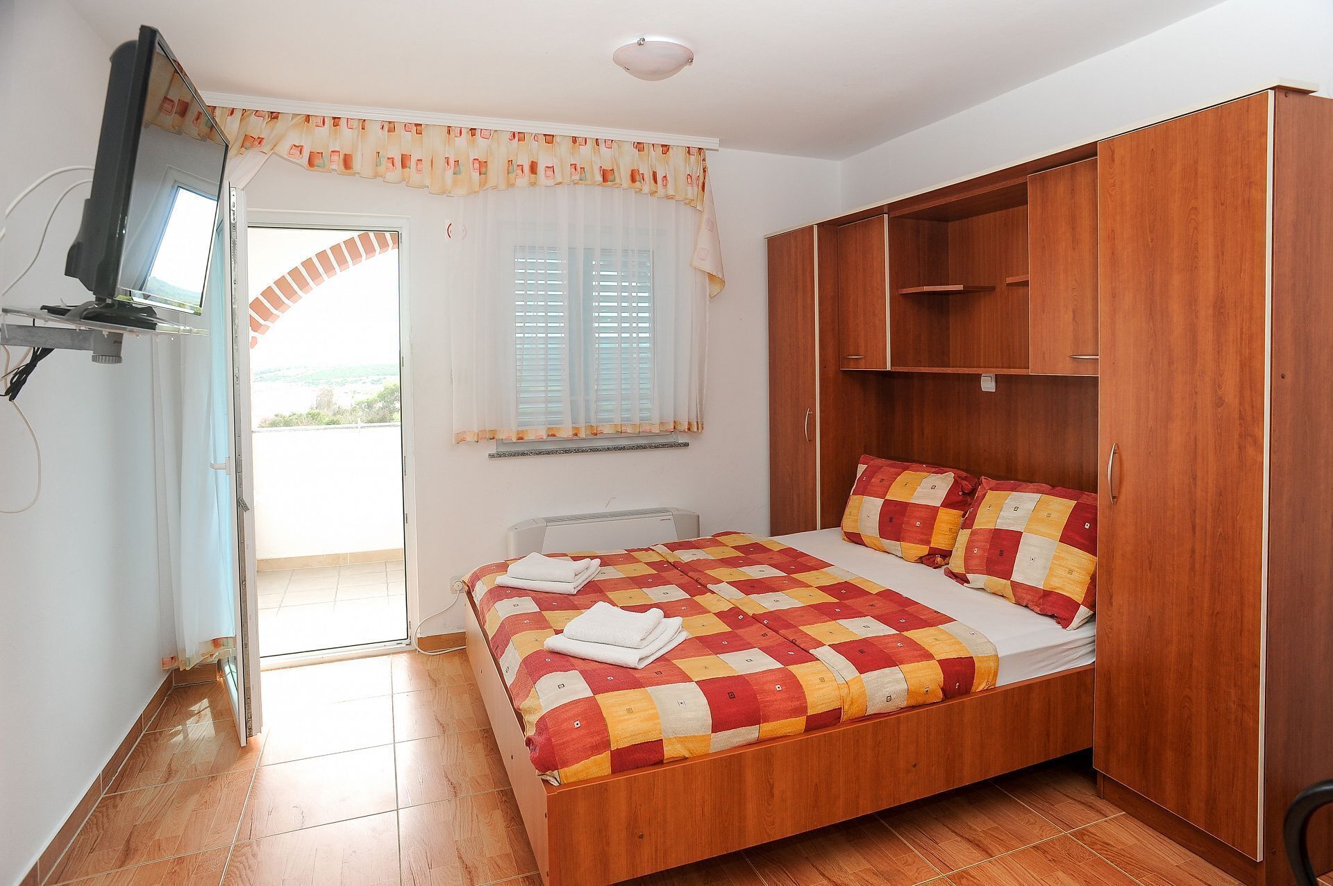 Apartments Brano (10869-a7) - Novalja - Island Pag - Mandre