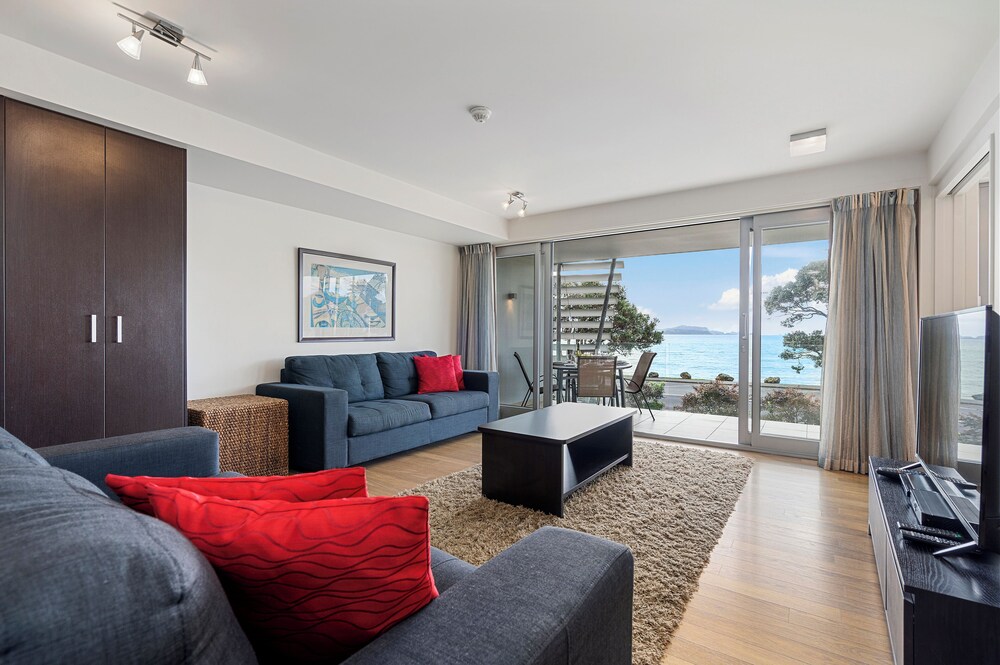 Paihia Beach Front 2 Bedroom Apartment - Waitangi