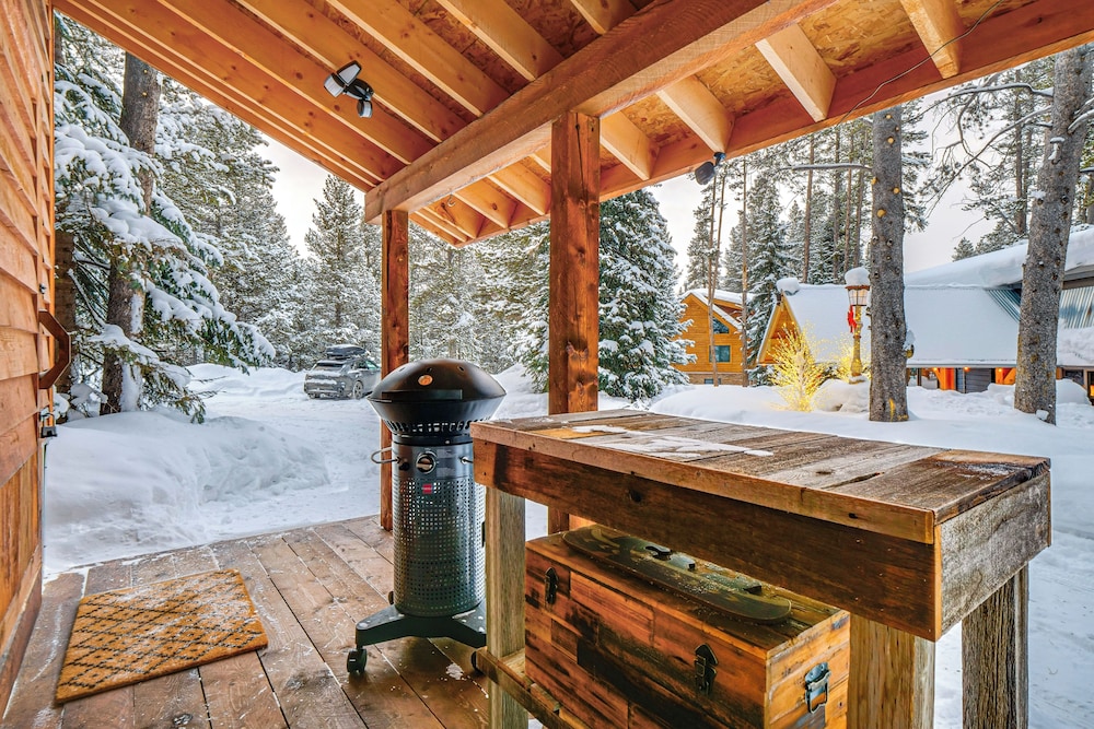 5 Mi To Breckenridge Ski Resort: Cozy Wood Cabin! - Breckenridge, CO
