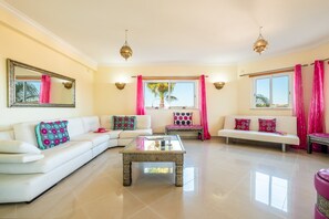 Villa | Sala de estar