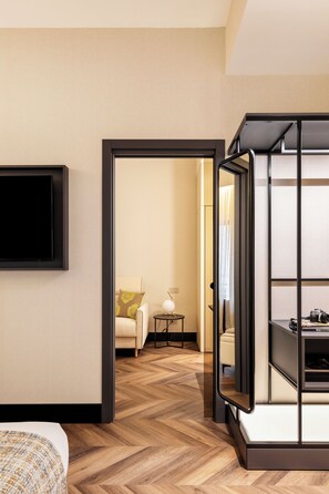 Apartamento de Luxo | Sala de estar | Smart TV de 50 polegadas com canais via satélite 