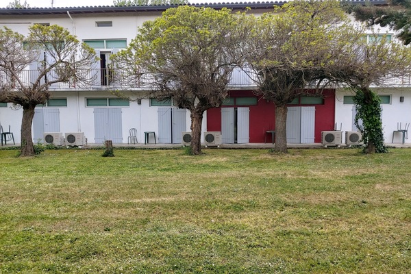 Quarto Clássico com Cama de Casal, vista para o jardim | Exterior
