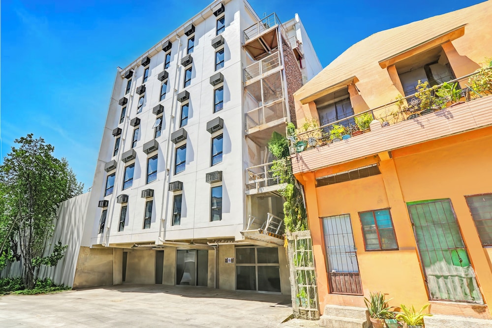 Mytown Madrid, Classy Hostel Bunkbeds Makati Metro Manila - Makati