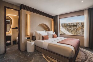 Villa, 2 quartos, piscina privativa, vista para o jardim (Living Room Adult Only) | Roupa de alta qualidade, minibar, roupa de cama fornecida 