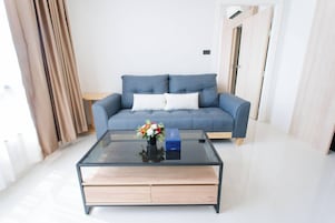 Suite | Minibar, secretária, cortinas/cortinados opacos, Wi-fi grátis