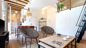 Apartamento (2 Bedrooms) | Sala de estar
