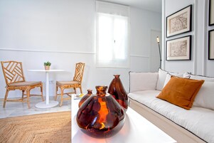 Apartamento (2 Bedrooms) | Área de estar