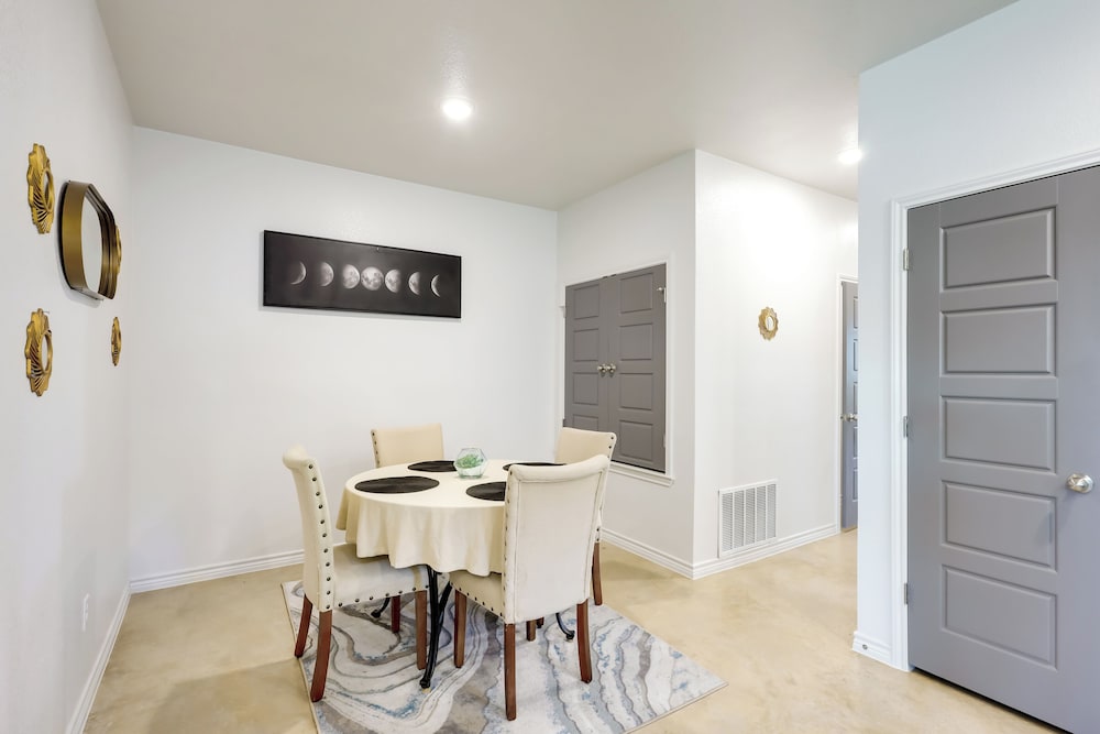 2 Mi To Downtown Temple: Pet-friendly Home W/ Yard - Temple, TX